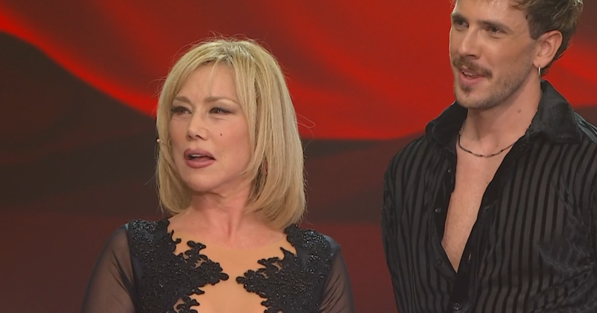 Ballando con le Stelle, Nancy Brilli omaggia Raffaella Carrà: “La cosa ...